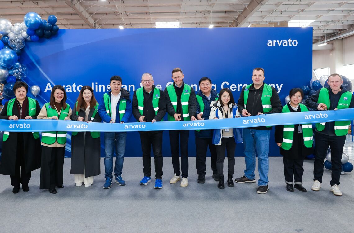 We open a new distribution center in China
