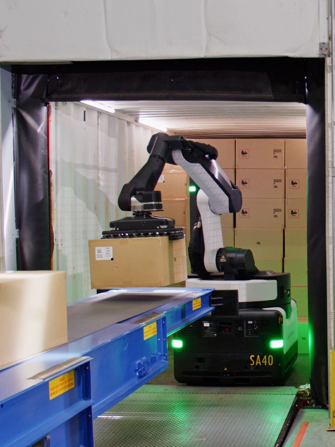 Arvato | 3PL logistics and supply chain management